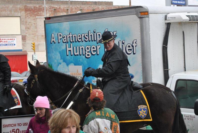 Sheriff Tim Howard at the Broadway Market for Mounted for Meals | Sheriff